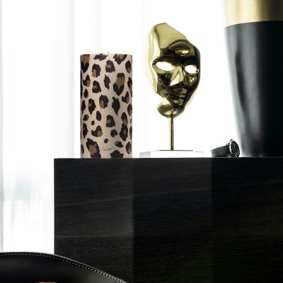 Qult Design - Teelichthalter in Kerzenform